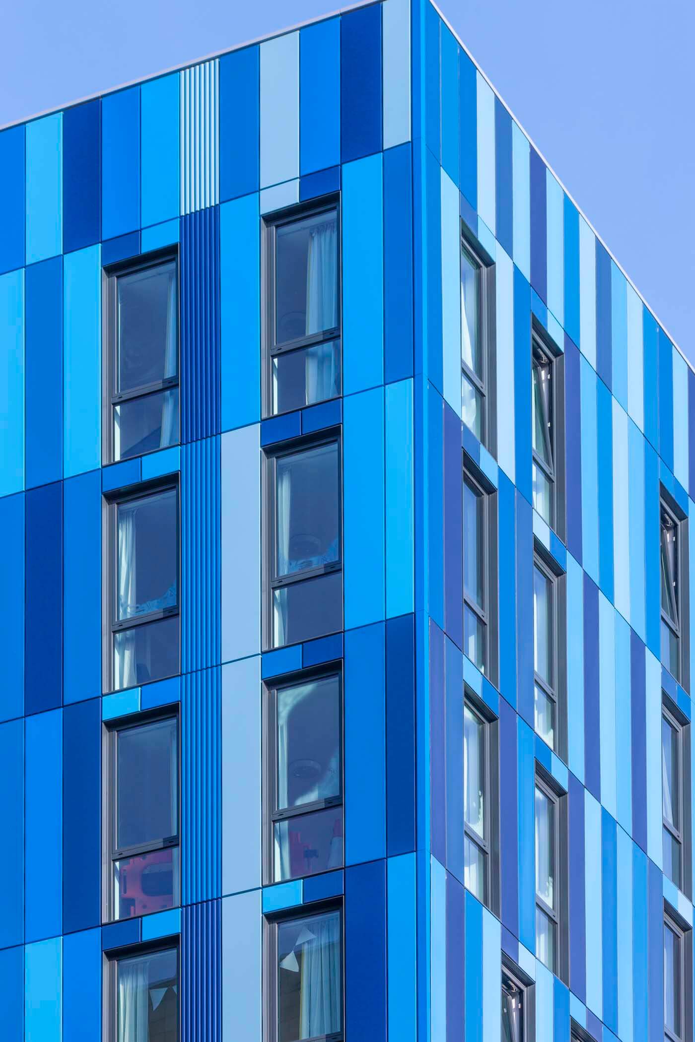 Sapa Dualframe 75Si Tilt-before-Turn Window | A Plus